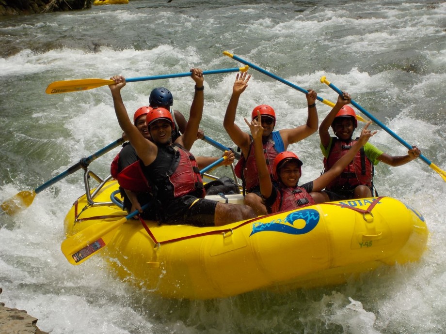 Upper Navua Rafting